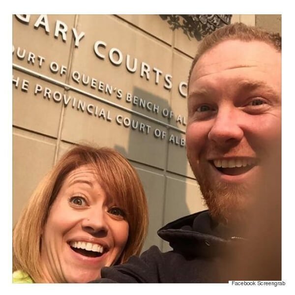 The Divorceselfie Trend Is Taking Over | Attorney Susan Perkins